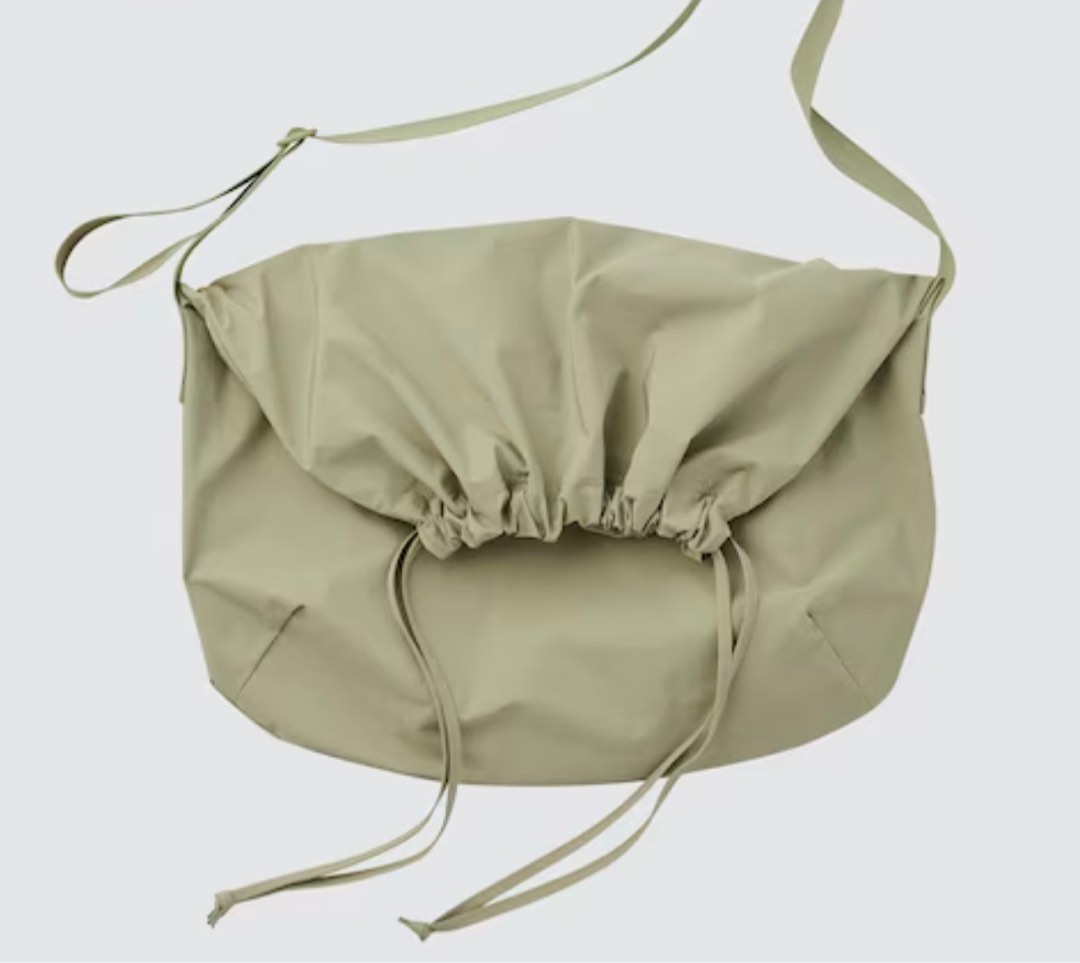 Uniqlo U drawstring shoulder bag, Men's Fashion, Bags, Sling Bags on ...