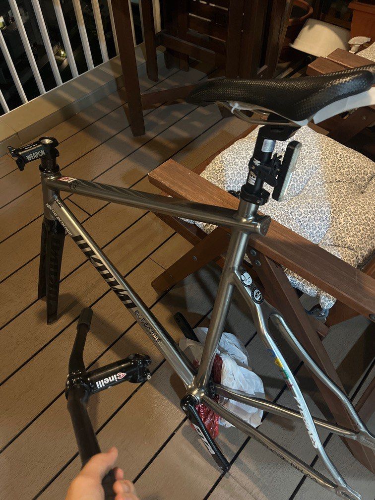 URGENT UNKNOWN PS2 FRAMESET, Sports Equipment, Bicycles & Parts ...