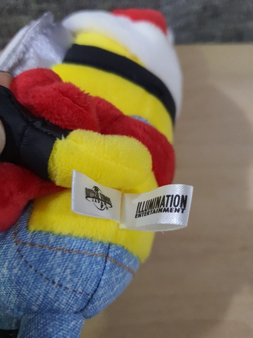 USJ Minion plush keychain 18cm, Hobbies & Toys, Toys & Games on Carousell