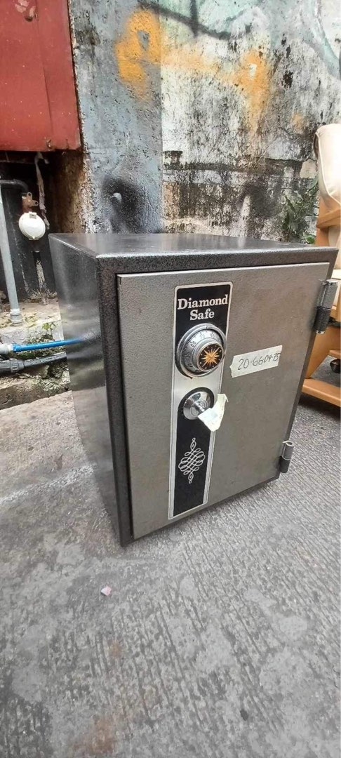 Vault Japan surplus, Furniture & Home Living, Home Improvement ...