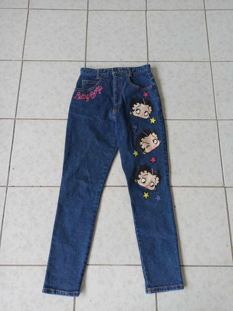 Vintage Betty Boop mom jeans size 25-26, Women's Fashion, Bottoms ...