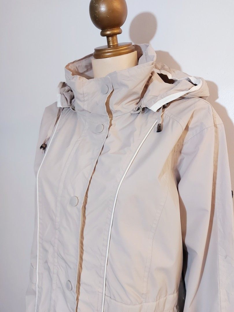 Waterproof Beige Jacket, Women's Fashion, Coats, Jackets and Outerwear ...
