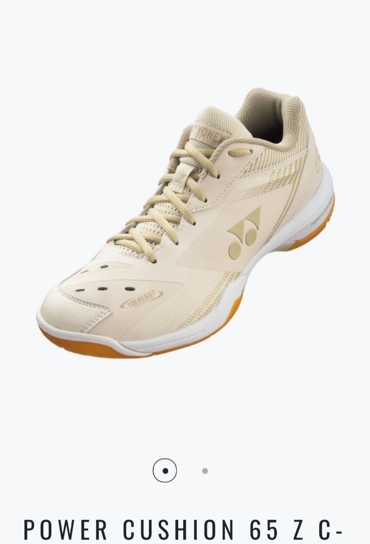 Yonex Power Cushion 65 Z C90, Sports Equipment, Sports & Games, Racket & Ball Sports on Carousell