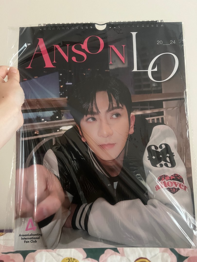 Anson Lo 2024 掛曆, 興趣及遊戲, 收藏品及紀念品, 明星周邊 - Carousell
