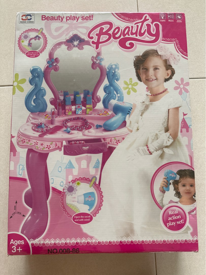 Beauty play set, Hobbies & Toys, Toys & Games on Carousell