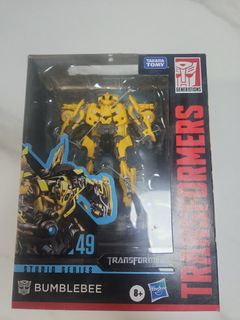 WWII WW2 BUMBLEBEE Transformers STUDIO SERIES 19, Hobbies & Toys, Toys ...