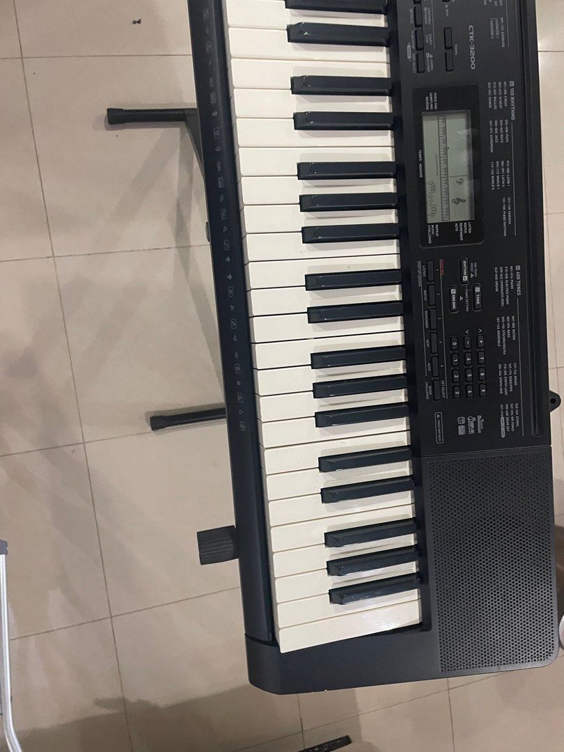 Casio Keyboard CTK-3200, Hobbies & Toys, Music & Media, Musical ...