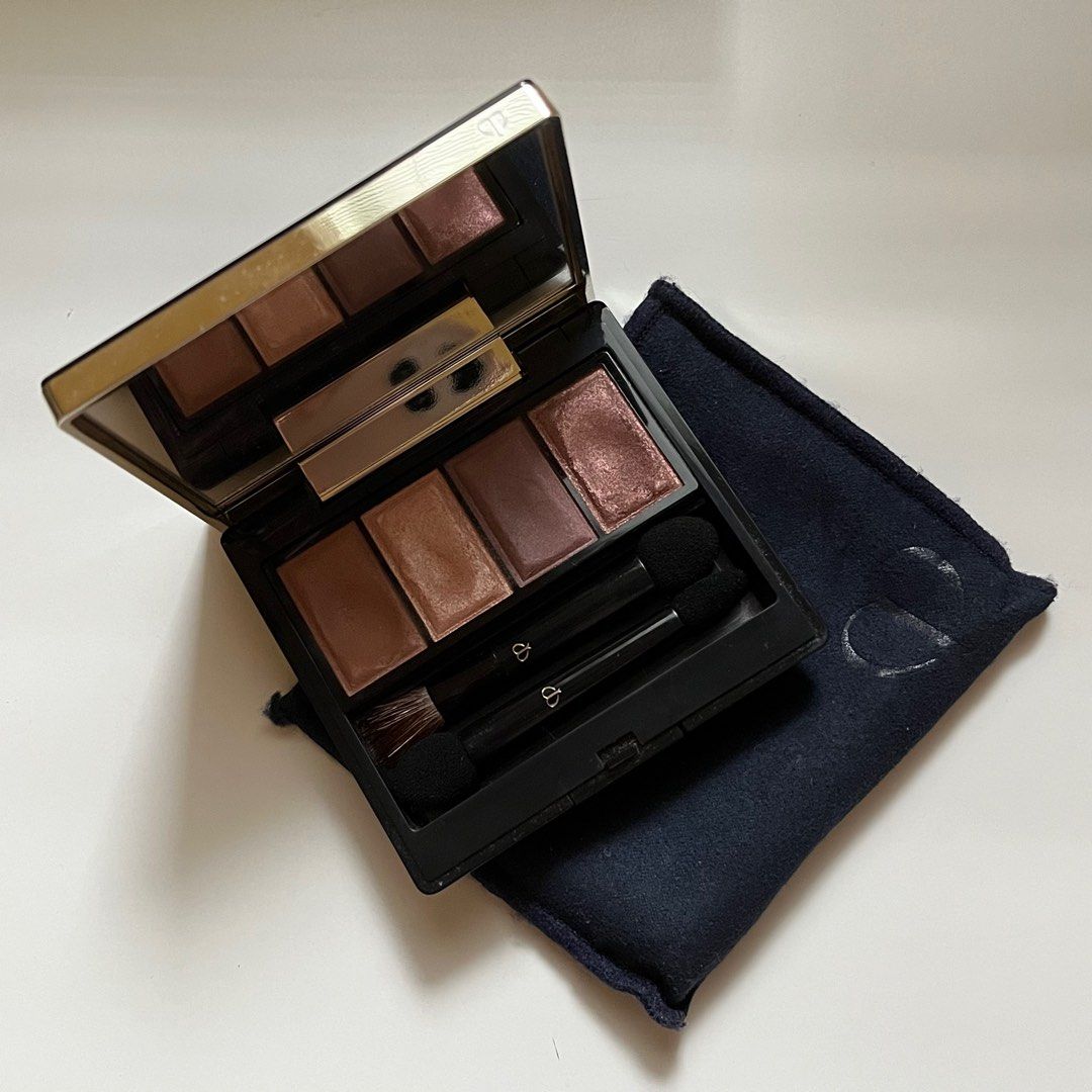 Cpb Eyeshadow With Pouch, Beauty & Personal Care, Face, Makeup on Carousell