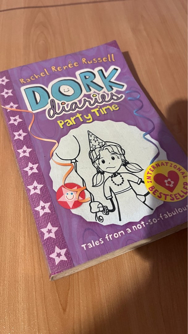 Dork Diaries Party Time (Book 2), Hobbies & Toys, Books & Magazines ...