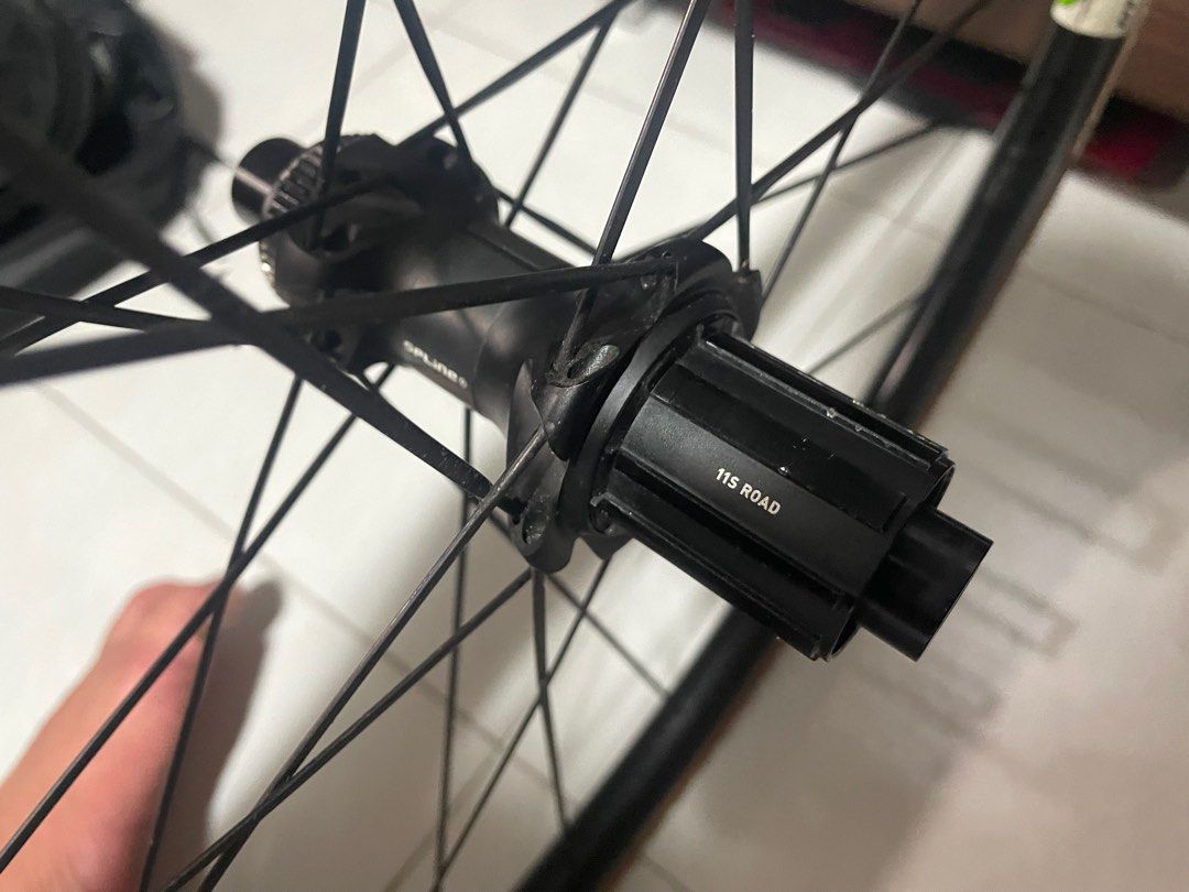 DT Swiss G1800 Spline Disc Gravel Wheelset, Sports Equipment, Bicycles ...