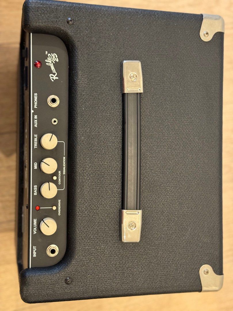 Fender Rumble 25 Bass Guitar Amp, Hobbies & Toys, Music & Media ...