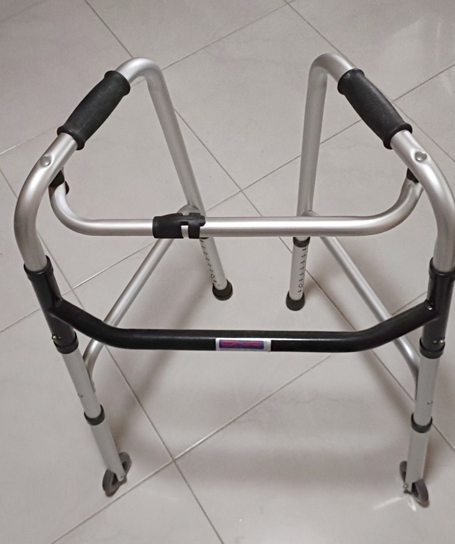 Foldable walking frame, Health & Nutrition, Assistive & Rehabilatory Aids, Rehabilitative ...