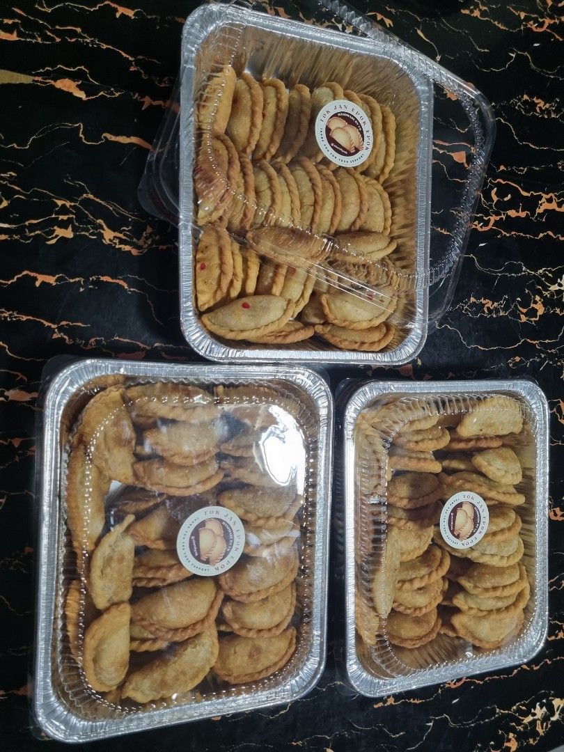 Fried Tok Jan Epok Epok, Food & Drinks, Homemade Bakes on Carousell