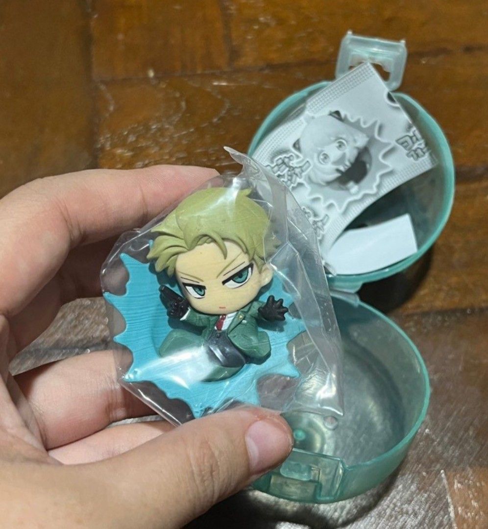 Gacha loid forger spy x family, Antik, Pajangan di Carousell