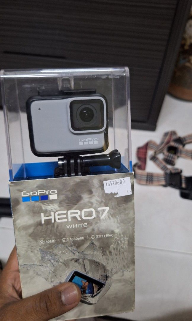 GoPro Hero 7 White, Photography, Cameras on Carousell