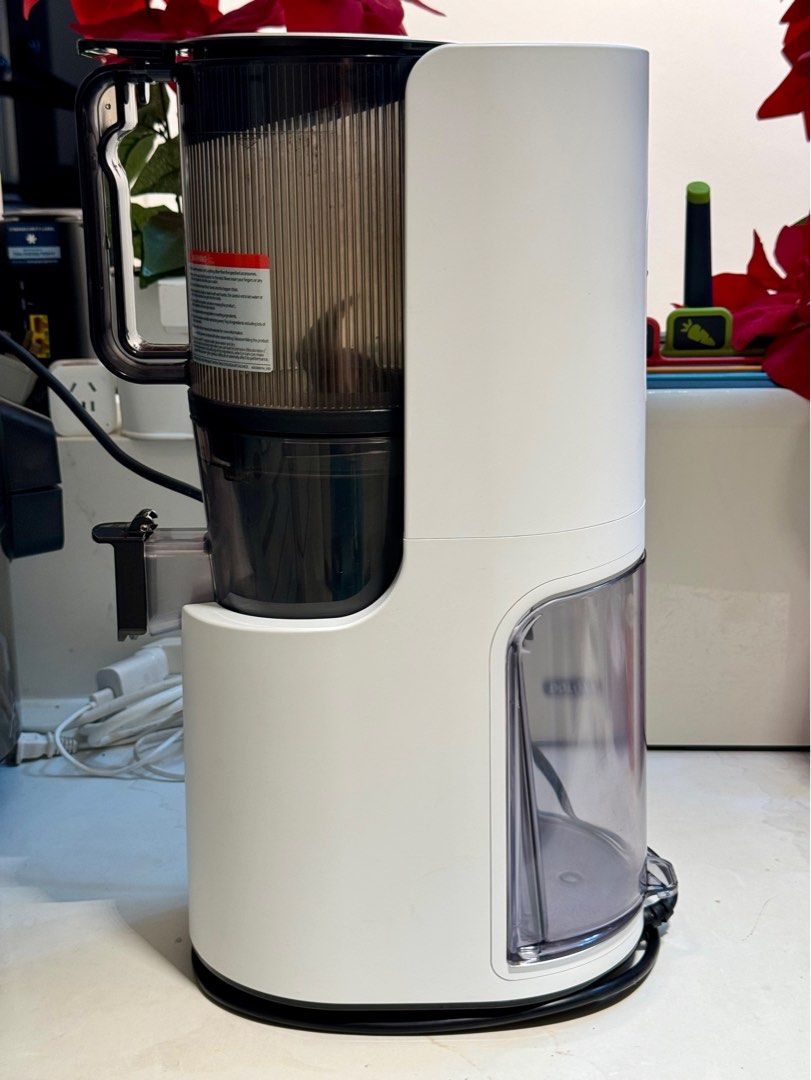 Hurom H200 Easy Clean Slow Juicer, TV & Home Appliances, Kitchen ...