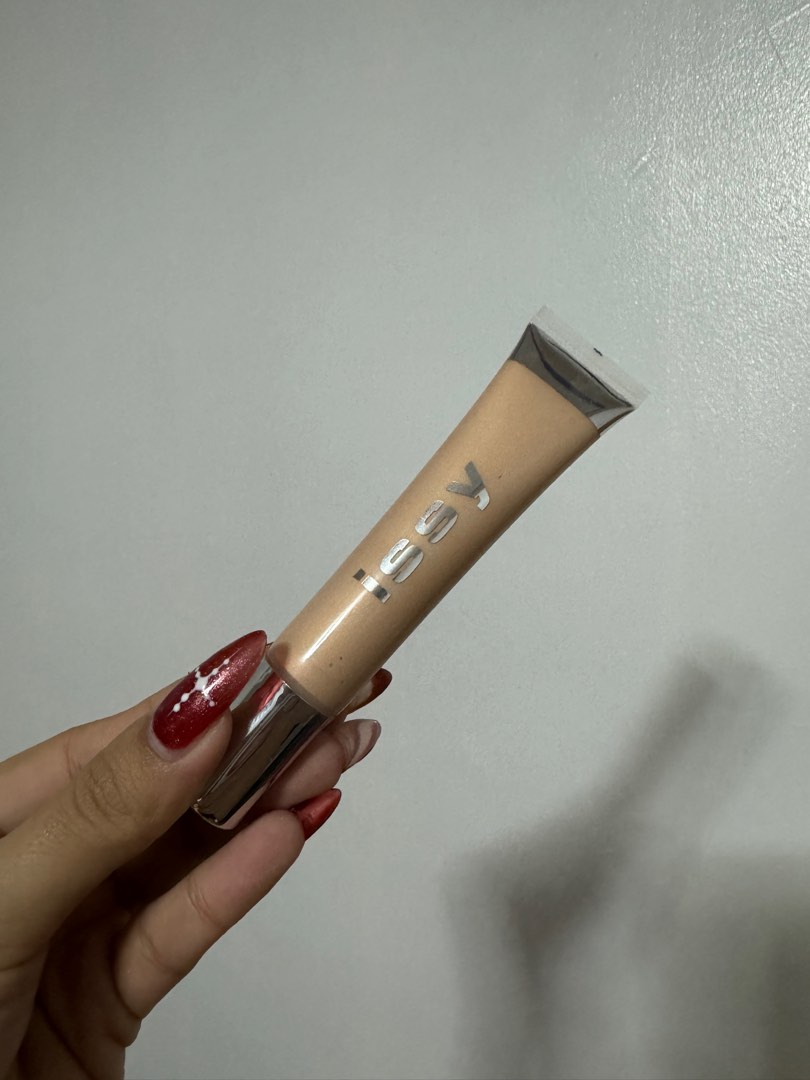 Issy True Flex Illuminator - Ray, Beauty & Personal Care, Face, Makeup ...