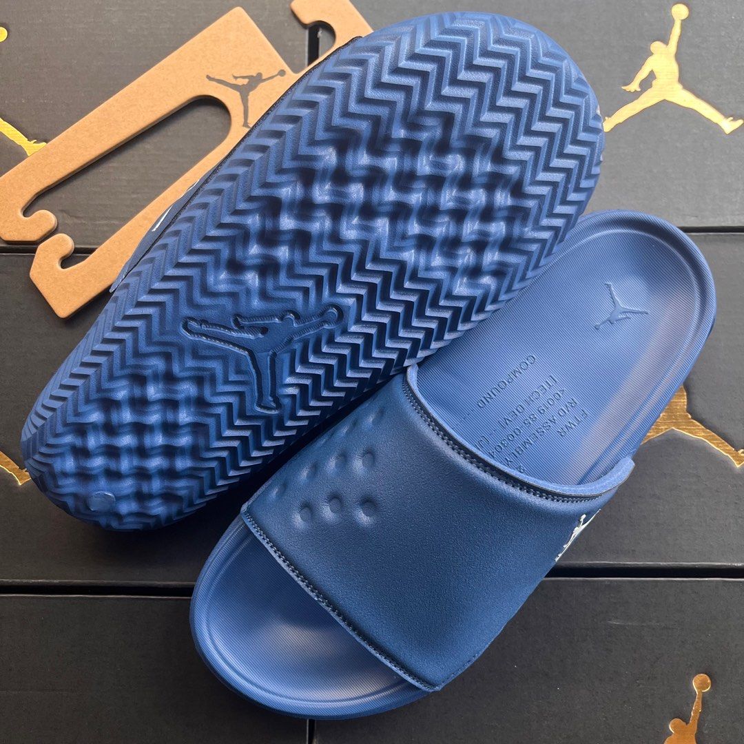 JORDAN PLAY SLIDE, Men's Fashion, Footwear, Sneakers on Carousell