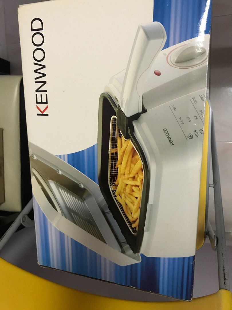 Kenwood deep fryer DF220, TV & Home Appliances, Kitchen Appliances ...