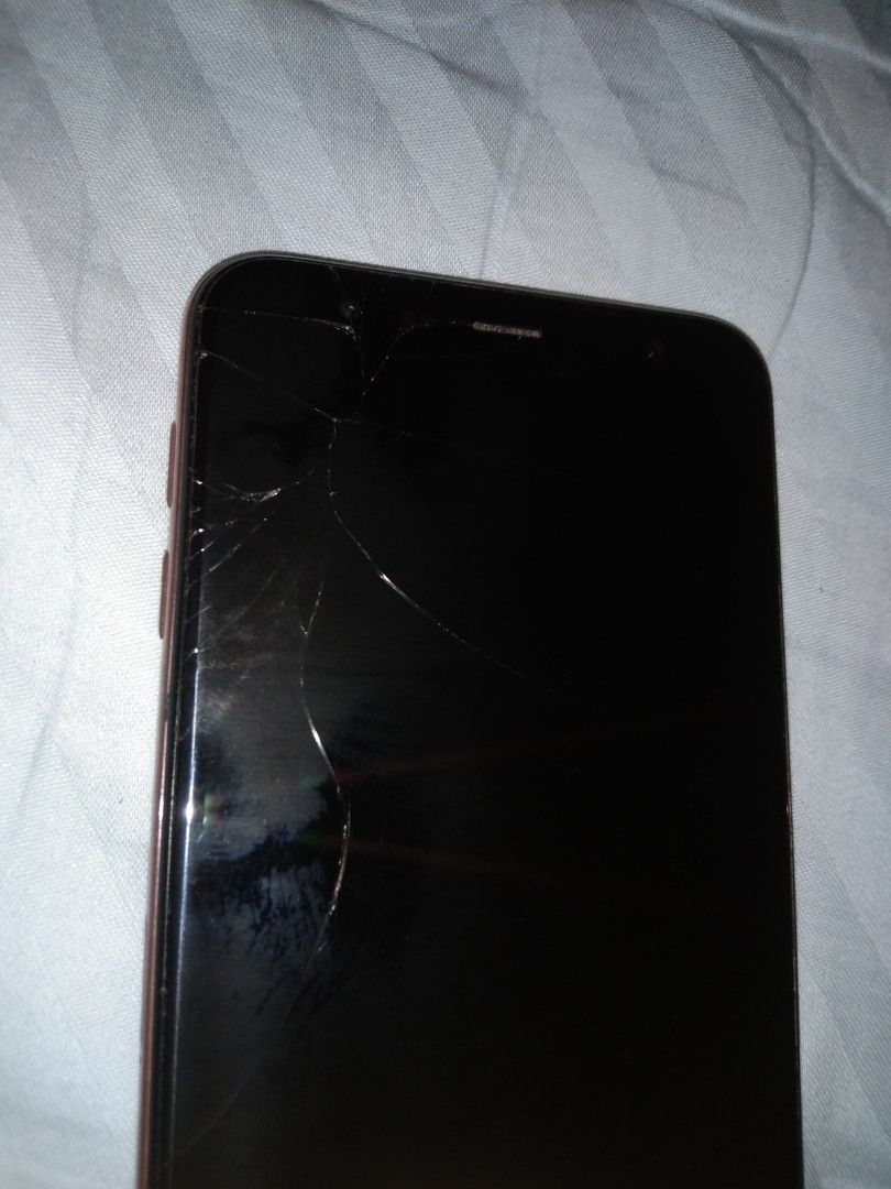 LCD defect Samsung J4+, Mobile Phones & Gadgets, Mobile Phones, Android ...