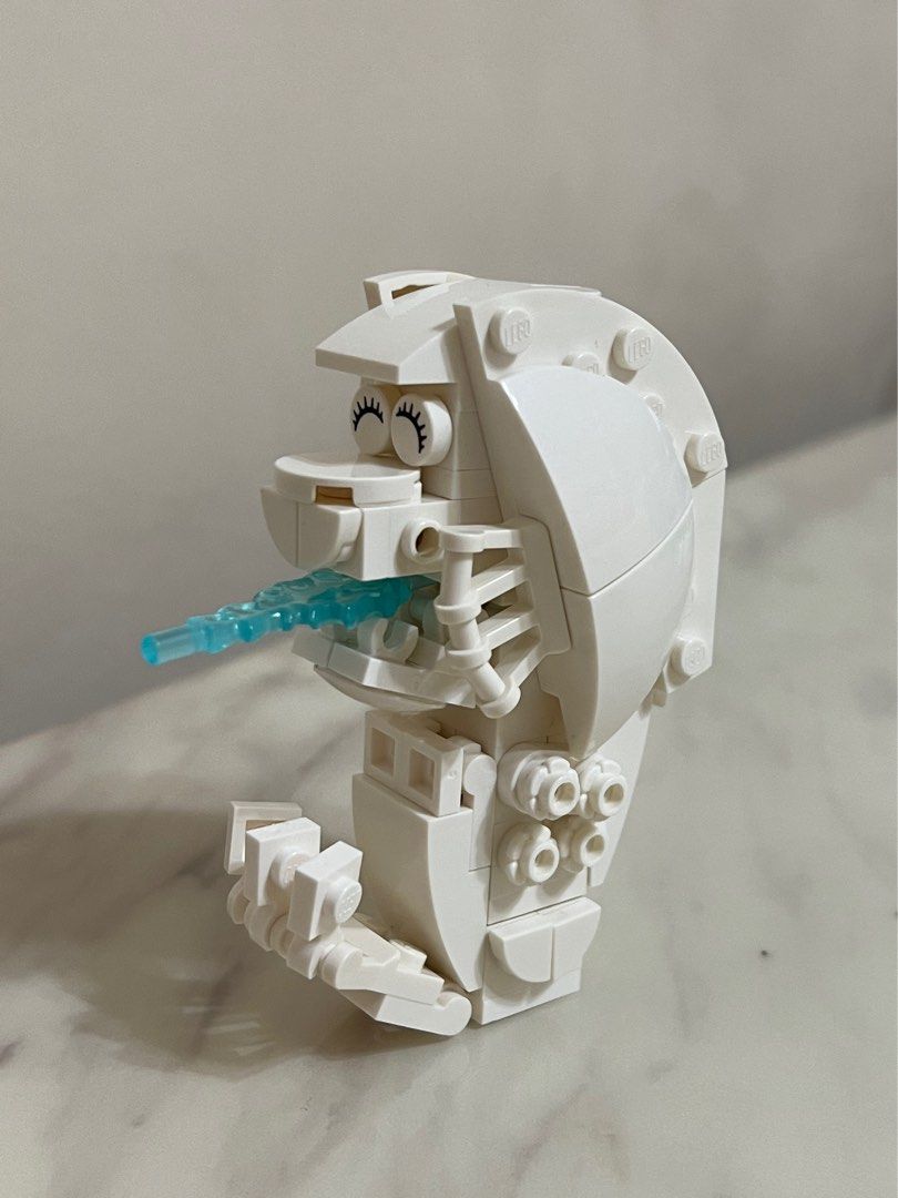 LEGO SG Merlion - Limited Edition, Hobbies & Toys, Toys & Games on ...