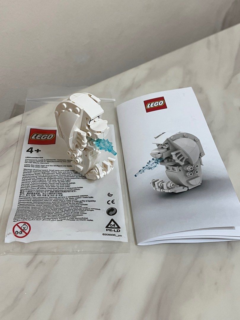 LEGO SG Merlion - Limited Edition, Hobbies & Toys, Toys & Games on ...