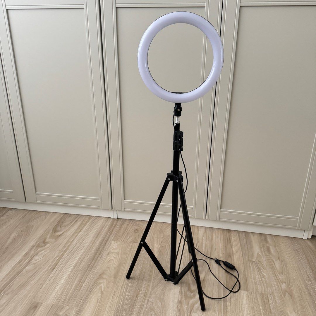 Live Stand Selfie Stand with Light, Photography, Photography ...