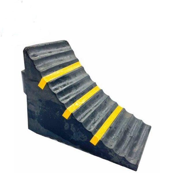 LORRY RUBBER STOPPER/ WHEEL CHOKE FOR LORRY, Car Accessories ...