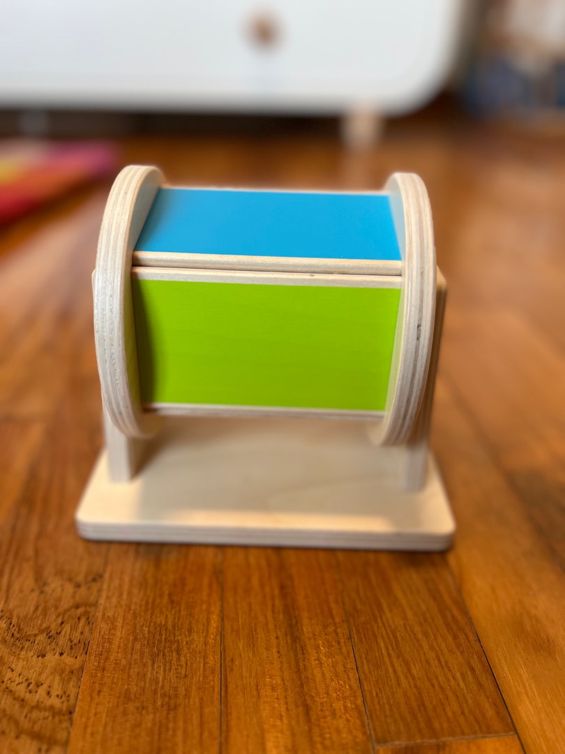 Lovevery colour Rolodex, Babies & Kids, Infant Playtime on Carousell