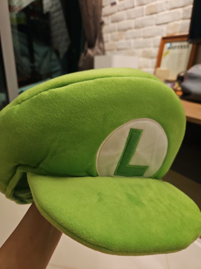 Luigi cap, Hobbies & Toys, Memorabilia & Collectibles, Fan Merchandise ...