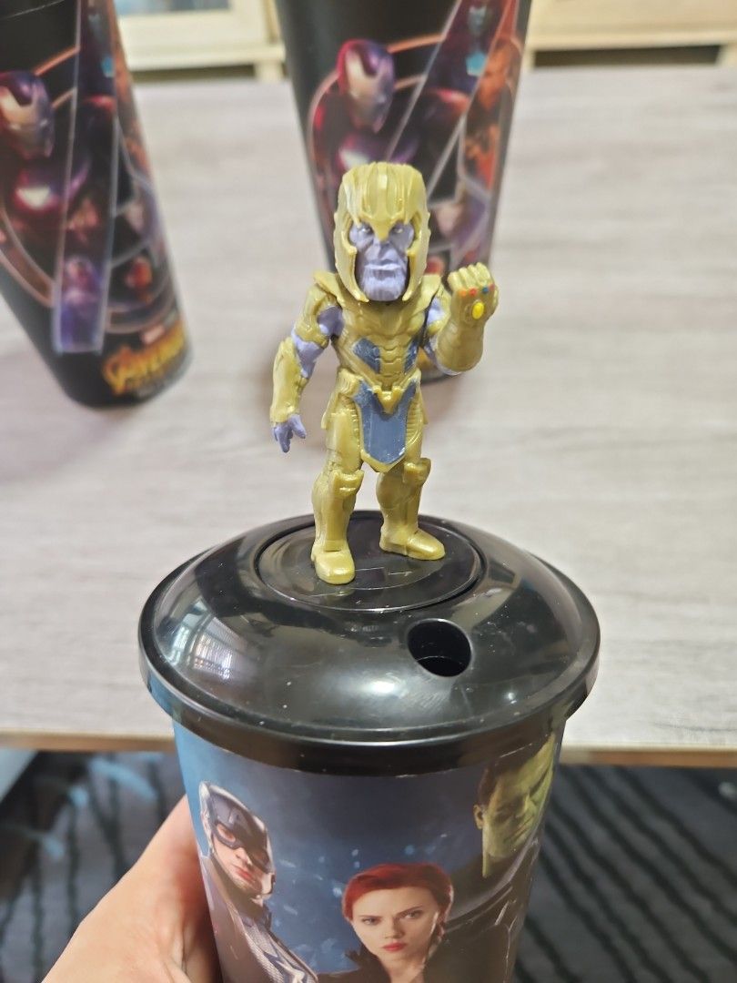 Marvel Avengers infinity war endgame cathay cup toppers, Hobbies & Toys ...