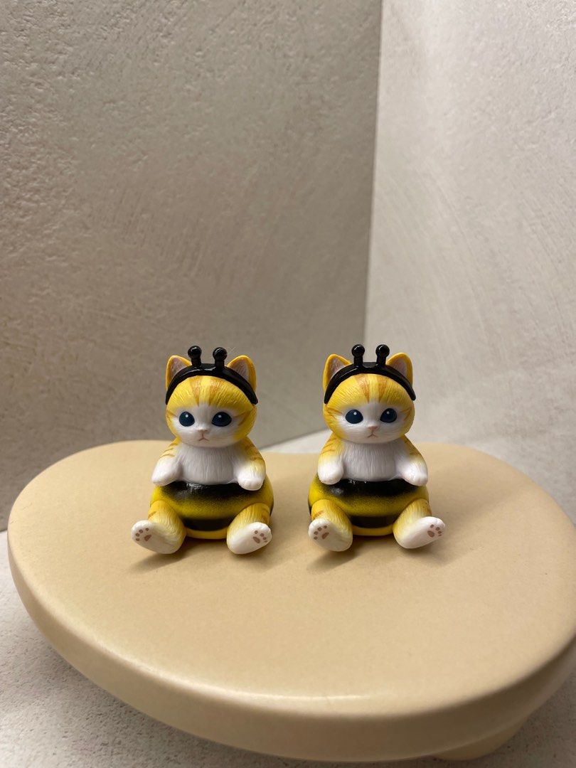 Mofusand Figurines (Bee, octopus and ebi), Hobbies & Toys, Memorabilia ...