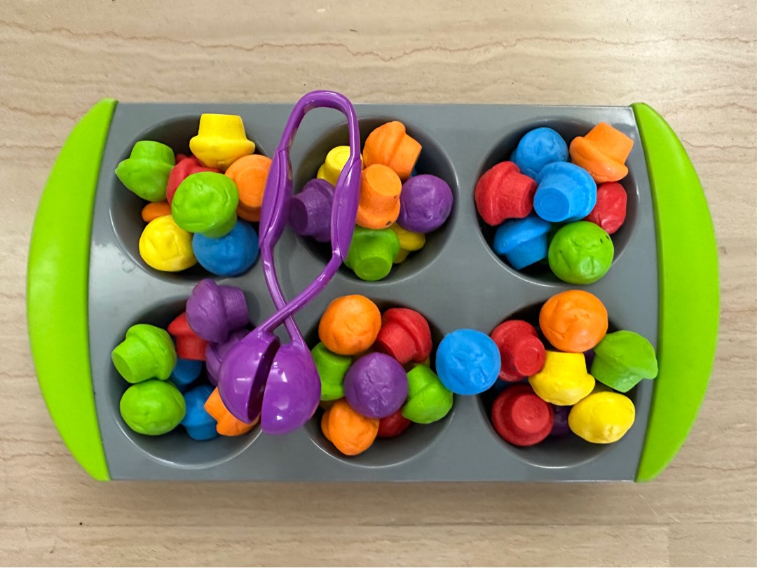 Muffin color sorting game, Hobbies & Toys, Toys & Games on Carousell