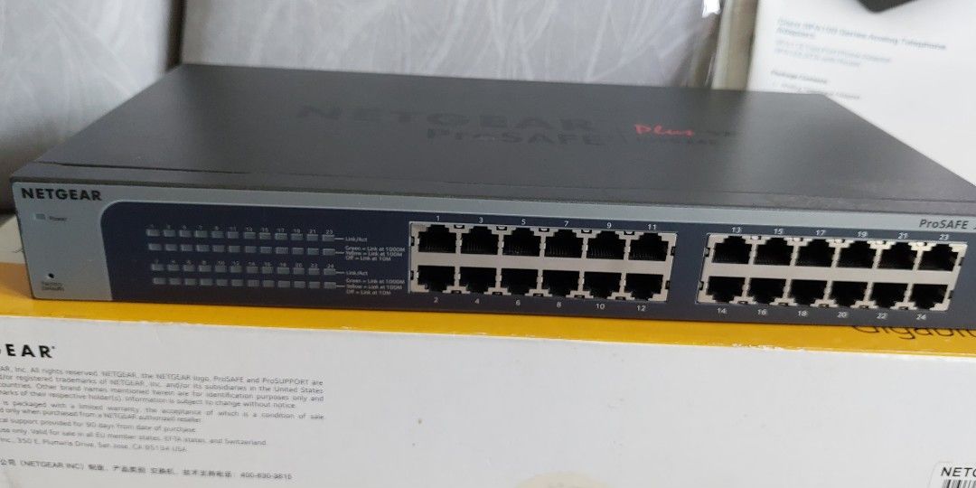 Network Switch NETGEAR ProSAFE 24 Port Gigabit Switch - JGS524E ...