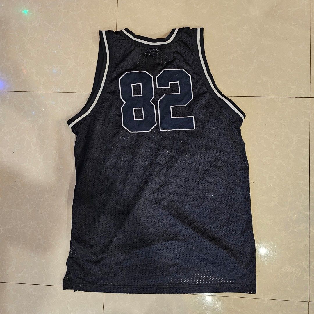 Nike Air Sando, Men's Fashion, Activewear on Carousell