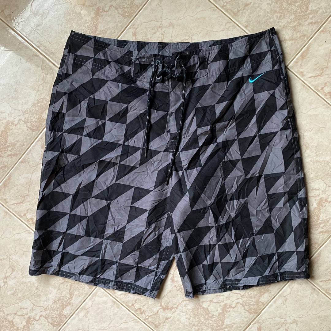 NIKE BOARDSHORT, Men's Fashion, Bottoms, Swim Trunks & Board Shorts on ...