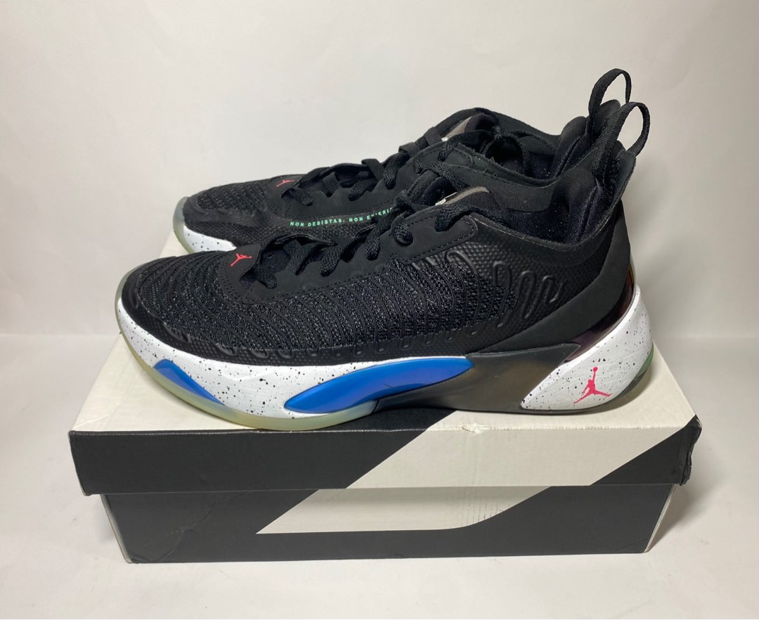 Nike luka 1 首發配色us:10, 他的時尚, 鞋類, 運動鞋、球鞋在旋轉拍賣
