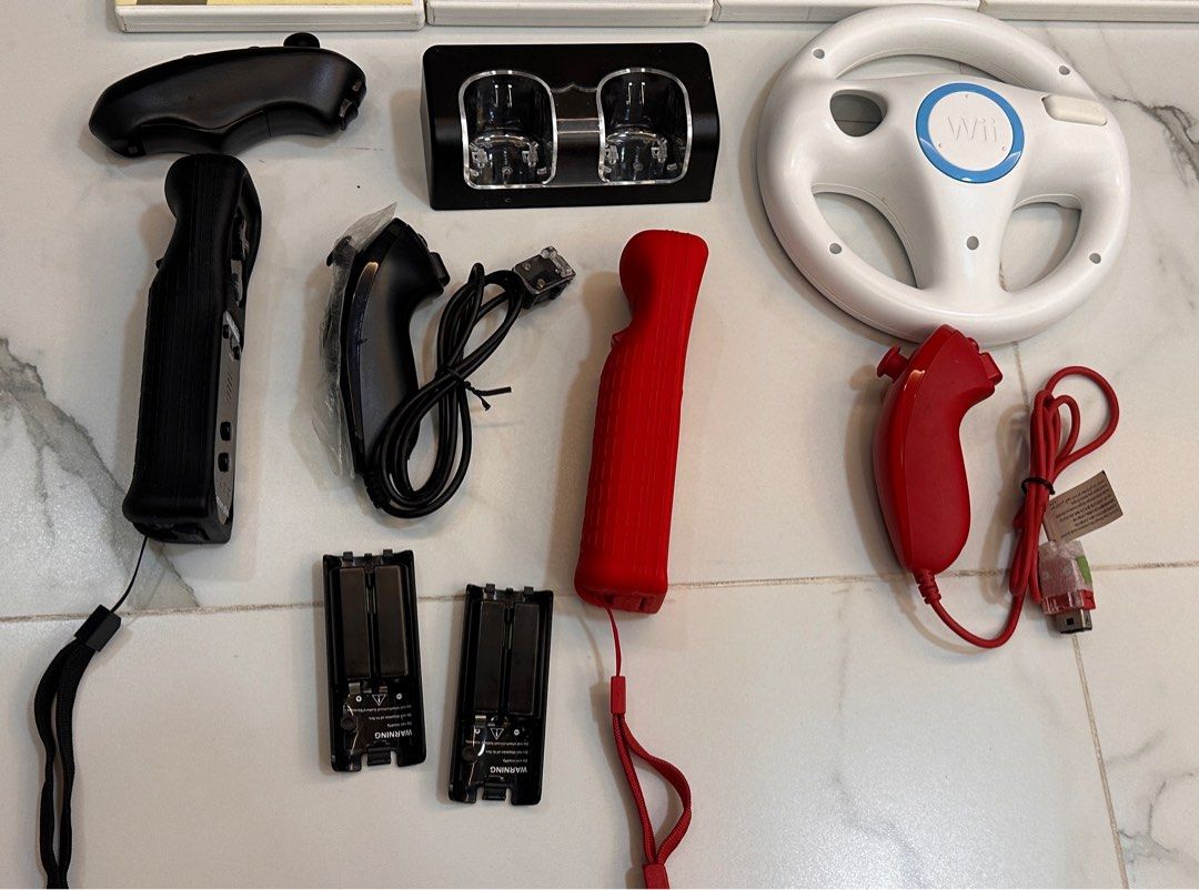 Nintendo Wii (Mario Red 25 years anniversary limited edition), Video ...
