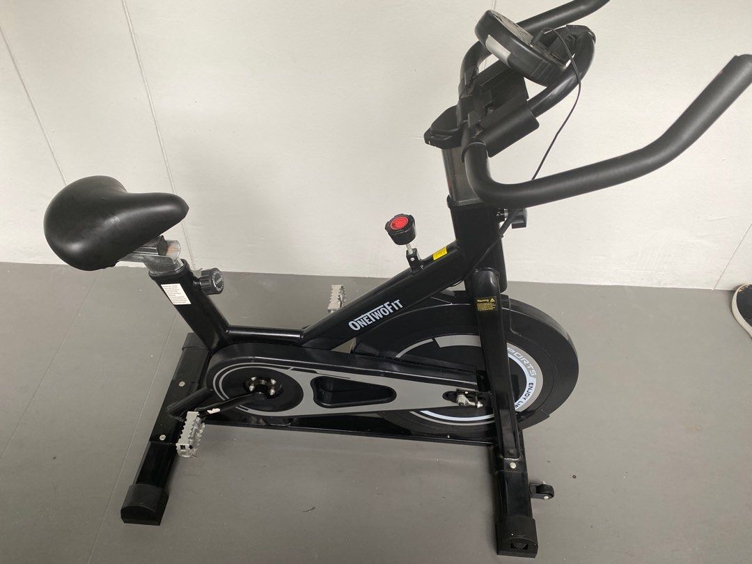 OneTwoFit Static Cycle, Sports Equipment, Exercise & Fitness, Cardio ...