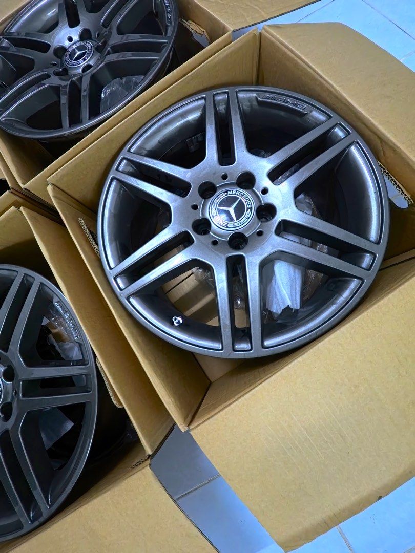 Original Mercedes C200 W204 AMG rim, Auto Accessories on Carousell
