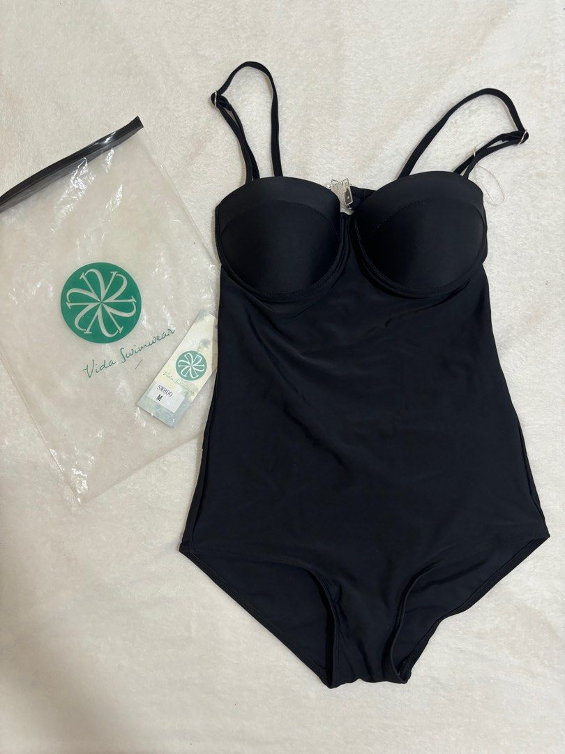 Padded black one piece swimsuit, Women's Fashion, Swimwear, Bikinis ...