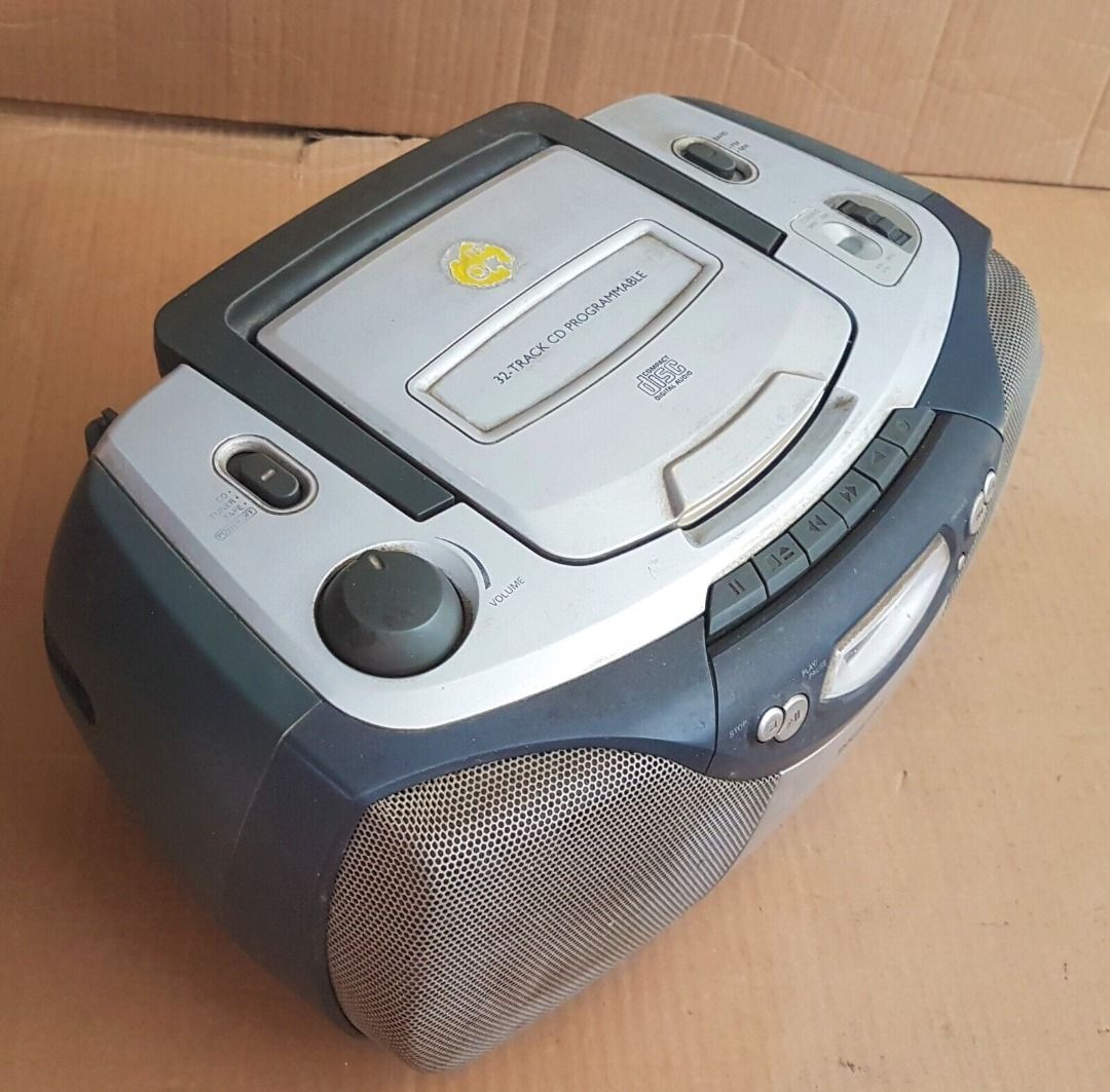Portable Philips AZ1003 Sound Machine, Boombox, 2 Front Speakers ...