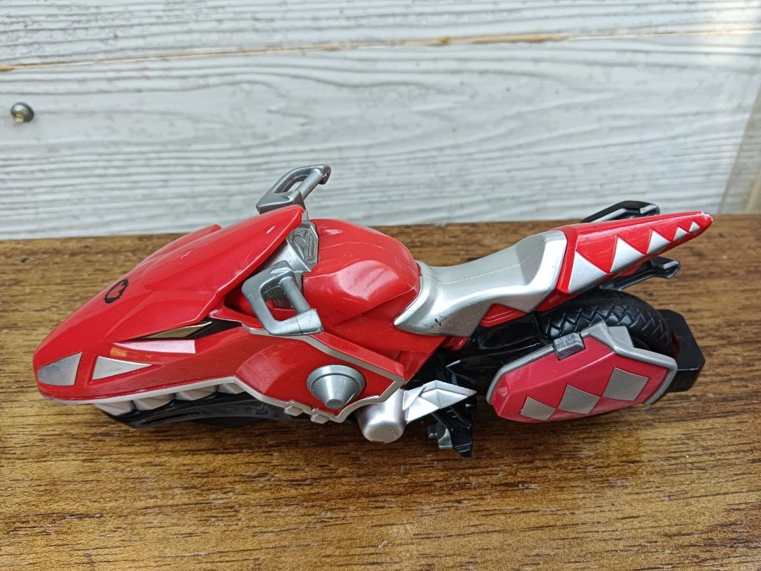 Power rangers motor Moto motorcycle red rangers MMPR GALAXY, Hobbies ...