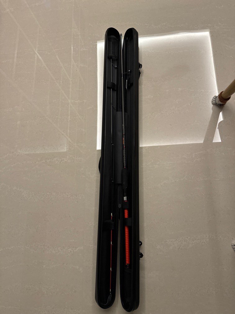 Pro Hunter Rod, Sports Equipment, Fishing on Carousell