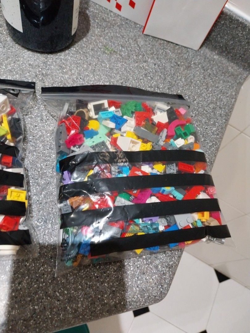 Random Lego Pieces, Hobbies & Toys, Toys & Games on Carousell