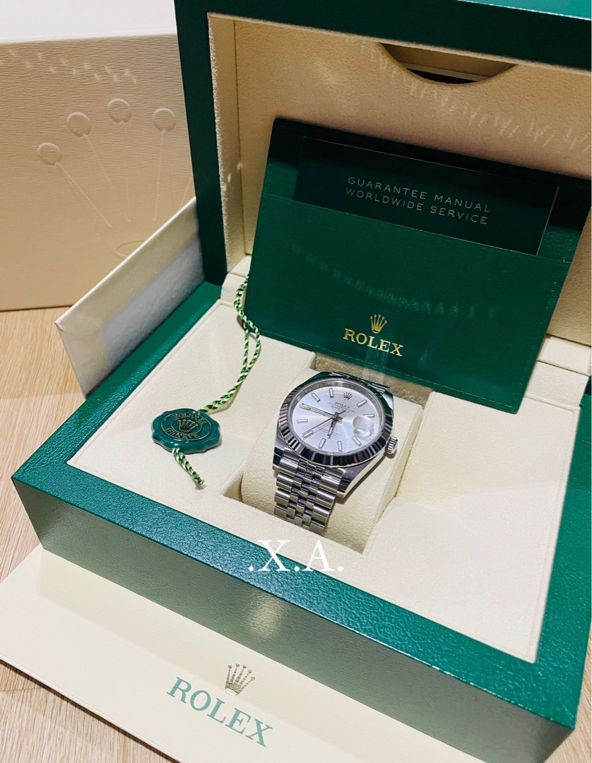 Rolex Datejust 41 BNIB 126334 Fluted Bezel Jubilee Silver Dail, Luxury ...