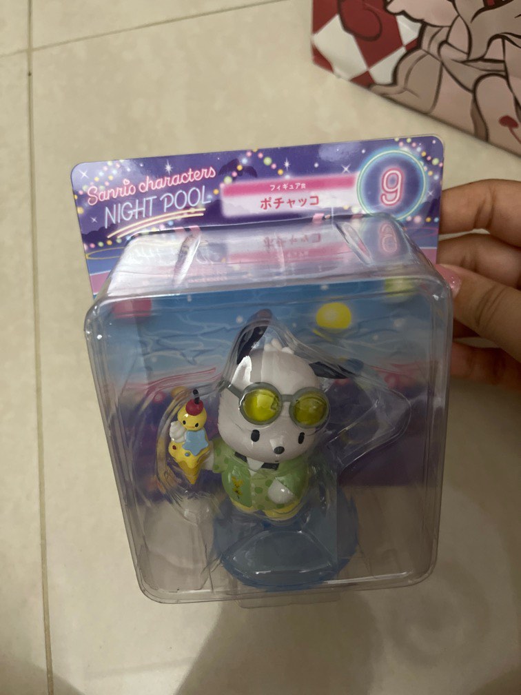 Sanrio Characters Night Pool Kuji Pochacco Figurine, Hobbies & Toys ...