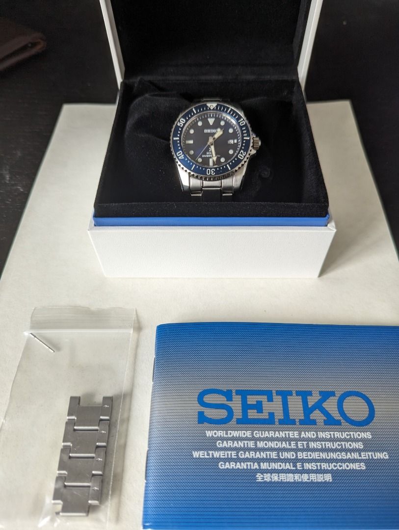 Seiko SNE585, Men's Fashion, Watches & Accessories, Watches on Carousell