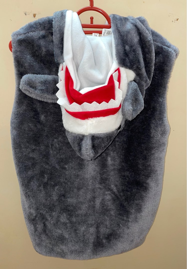 Shark Jacket, Men's Fashion, Coats, Jackets and Outerwear on Carousell