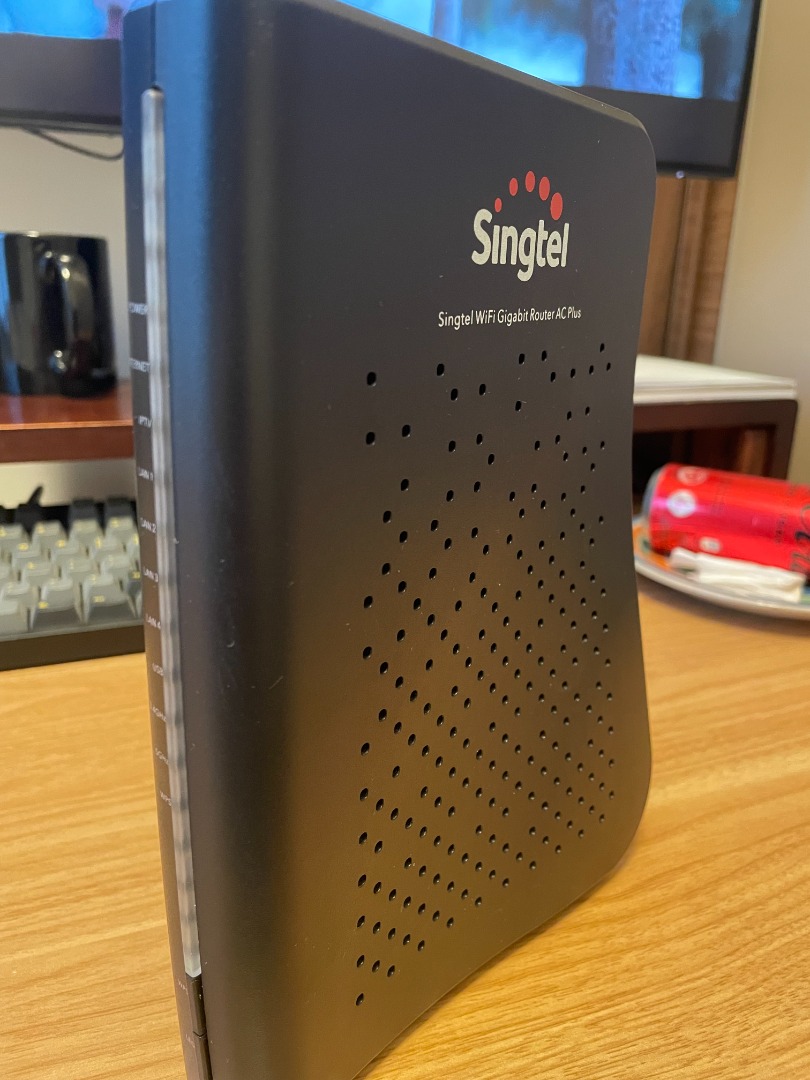 Singtel WiFi Gigabit Router AC Plus, Computers & Tech, Parts ...